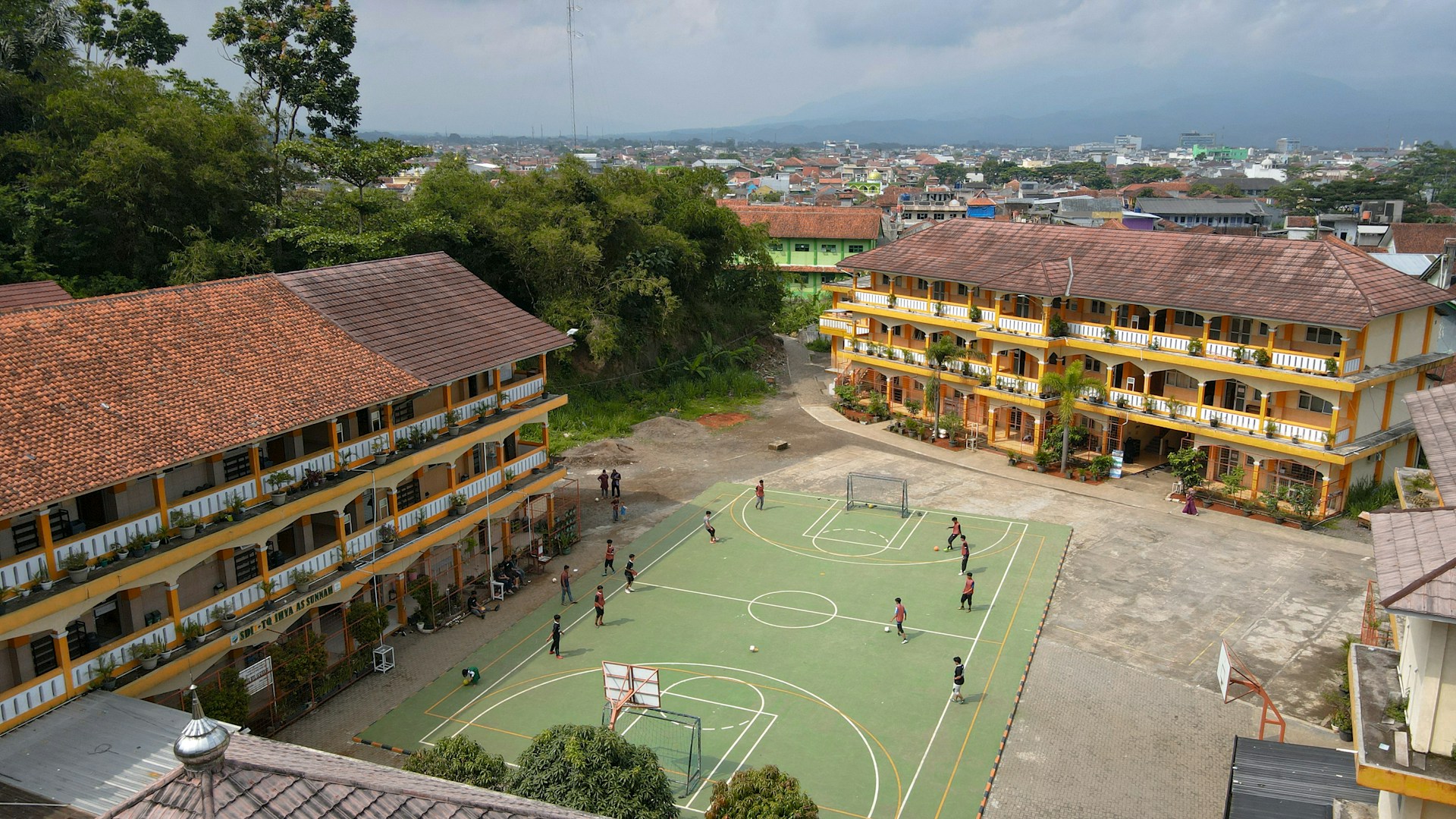 Rekomendasi Pondok Pesantren Modern di Indonesia Tahun 2025 - Edumaster