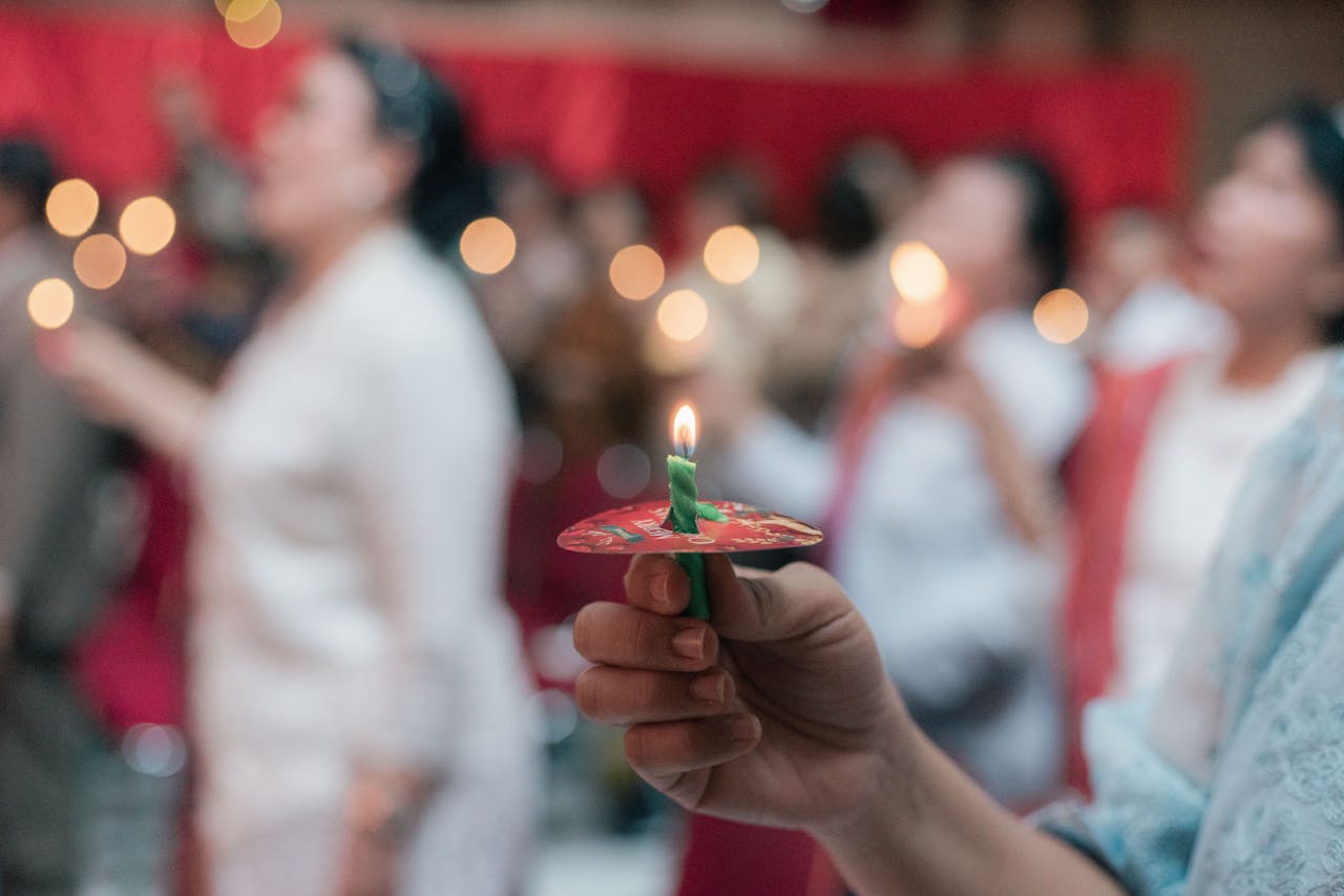 Contoh Susunan Acara Natal Keluarga Lengkap yang Hangat dan Berkesan ...